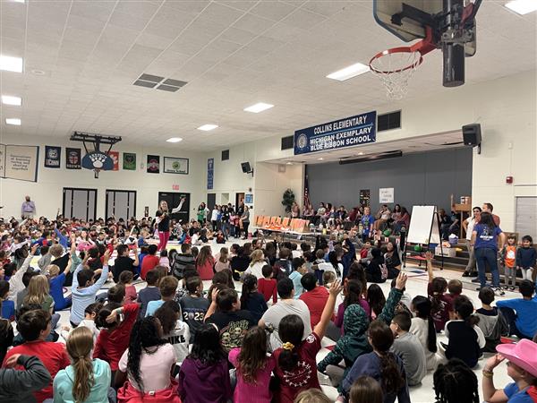 Collins Elementary / Homepage